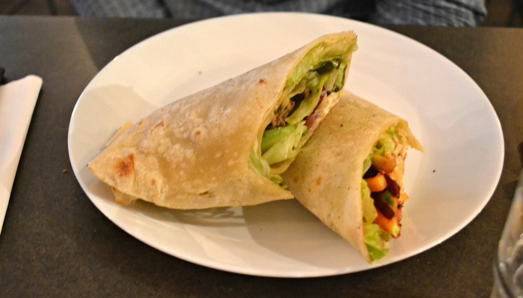 Naàn, quand la street food indienne débarque à Paris - Couteaux & Tire ...