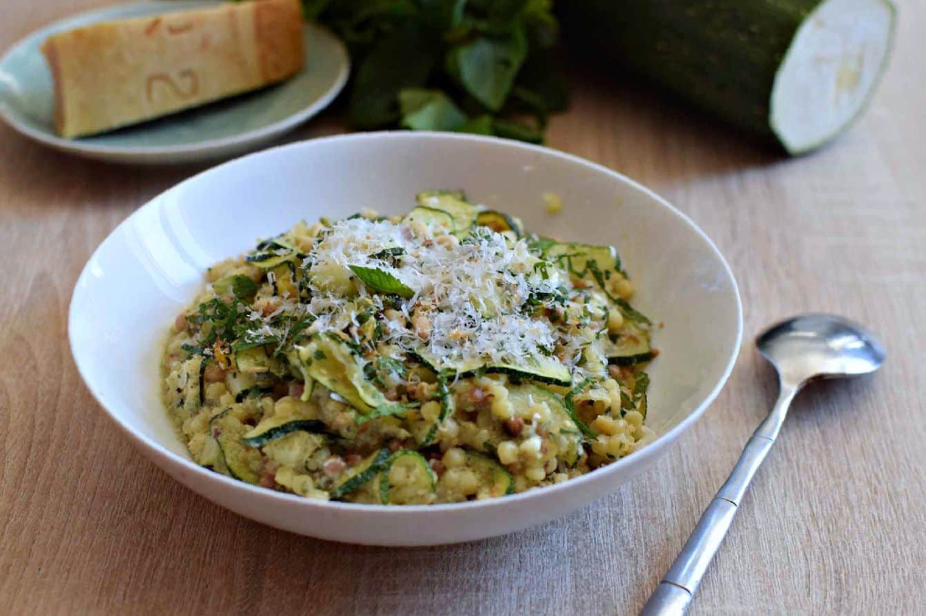Fregola sarda aux courgettes façon risotto : la recette facile